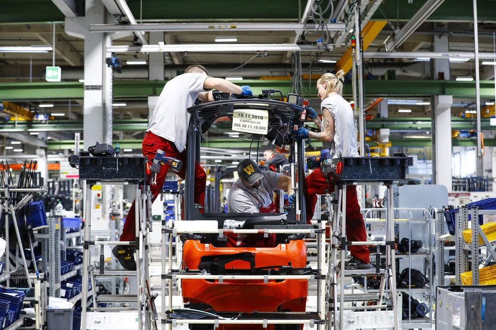 European factory activity in a flux, ends 2019 on bad note - https ...
