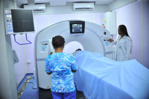 UAE waives experience requirements for six healthcare professions ...
