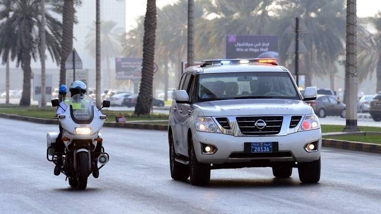 Police in UAE stop attempt to smuggle 40kg drugs into country - https ...